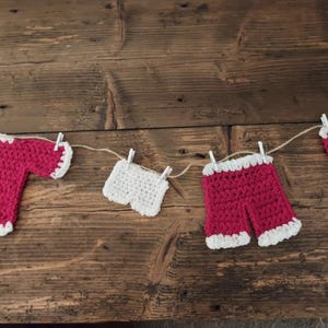 Crochet Pattern for Christmas Garland Santa's Washing Line, Santa's ...