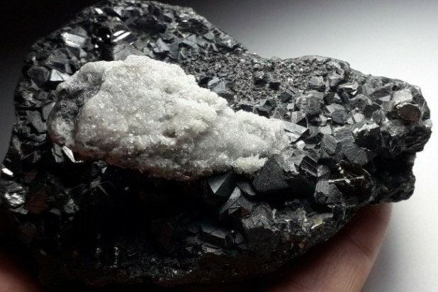 338gr. Gemmy Magnetite Pyrite Calcite & Quartz Crystals. - Etsy