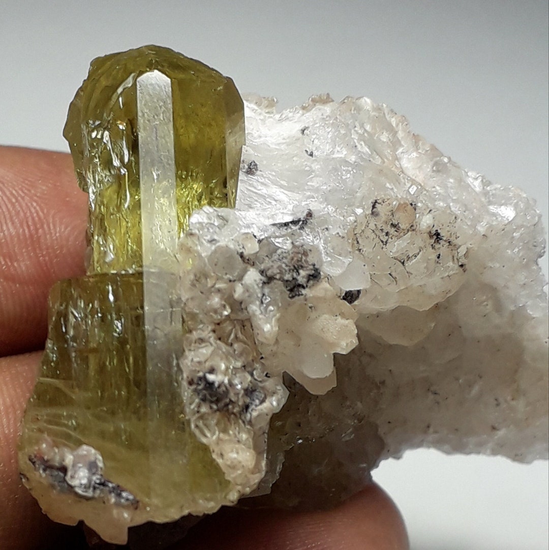 GEMMY APATITE CRYSTALS on Matrix. Durango, Mexico - Etsy