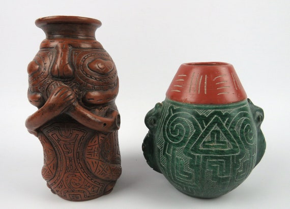 Fine Art Ceramics Tribal folk native Majaro pottery Funeral vase Brazil ...