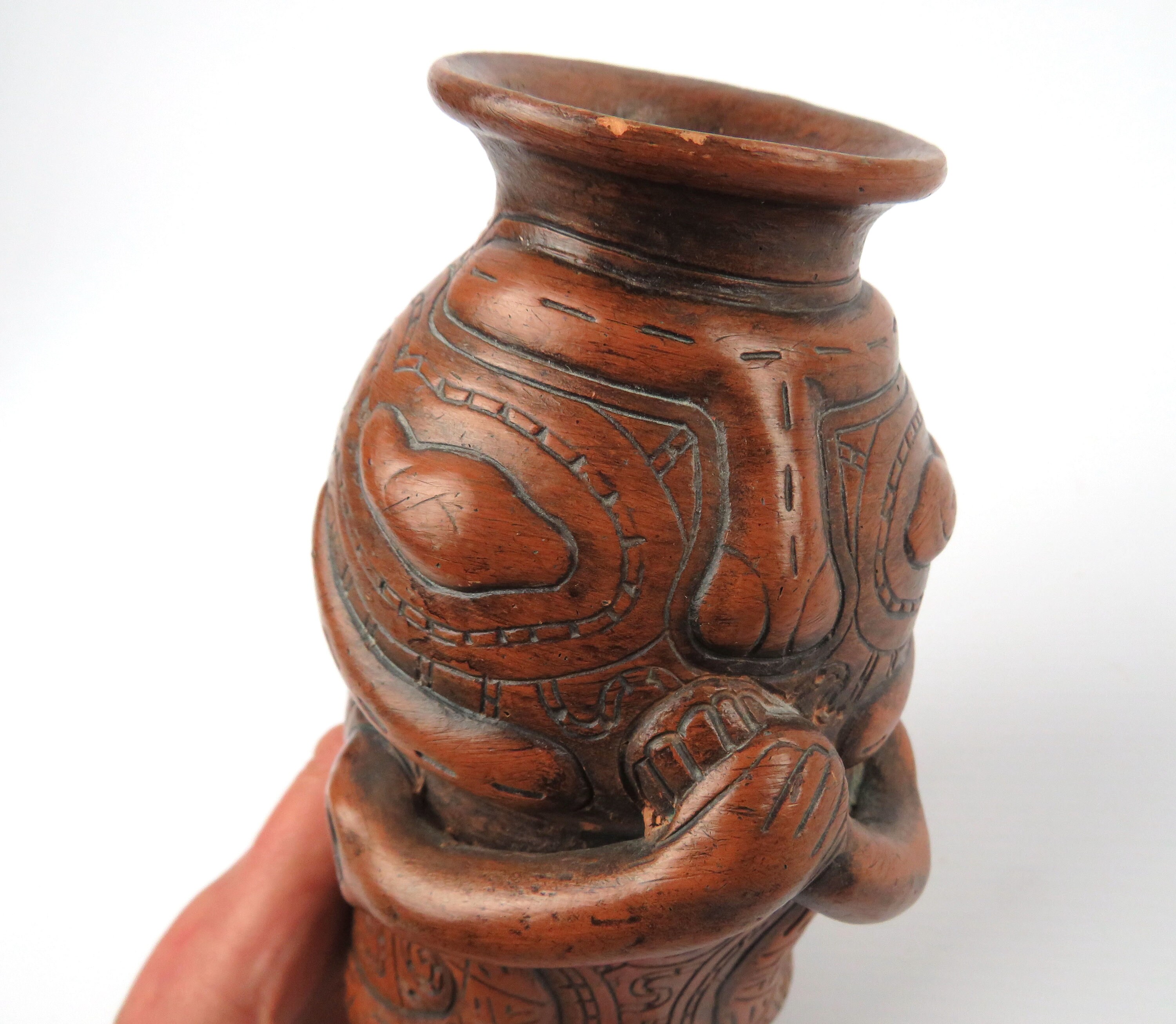 Fine Art Ceramics Tribal folk native Majaro pottery Funeral vase Brazil ...