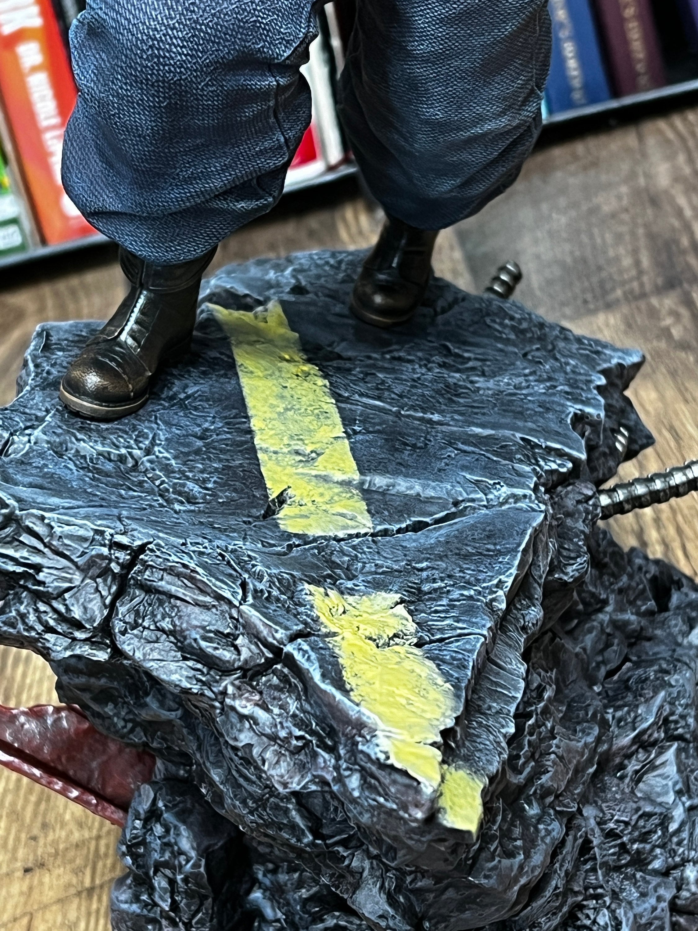 Custom Painted 3D Printed Cloud Strife Statue - Etsy