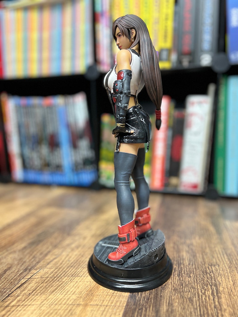 Custom Painted 3D Printed Tifa Lockhart - Etsy