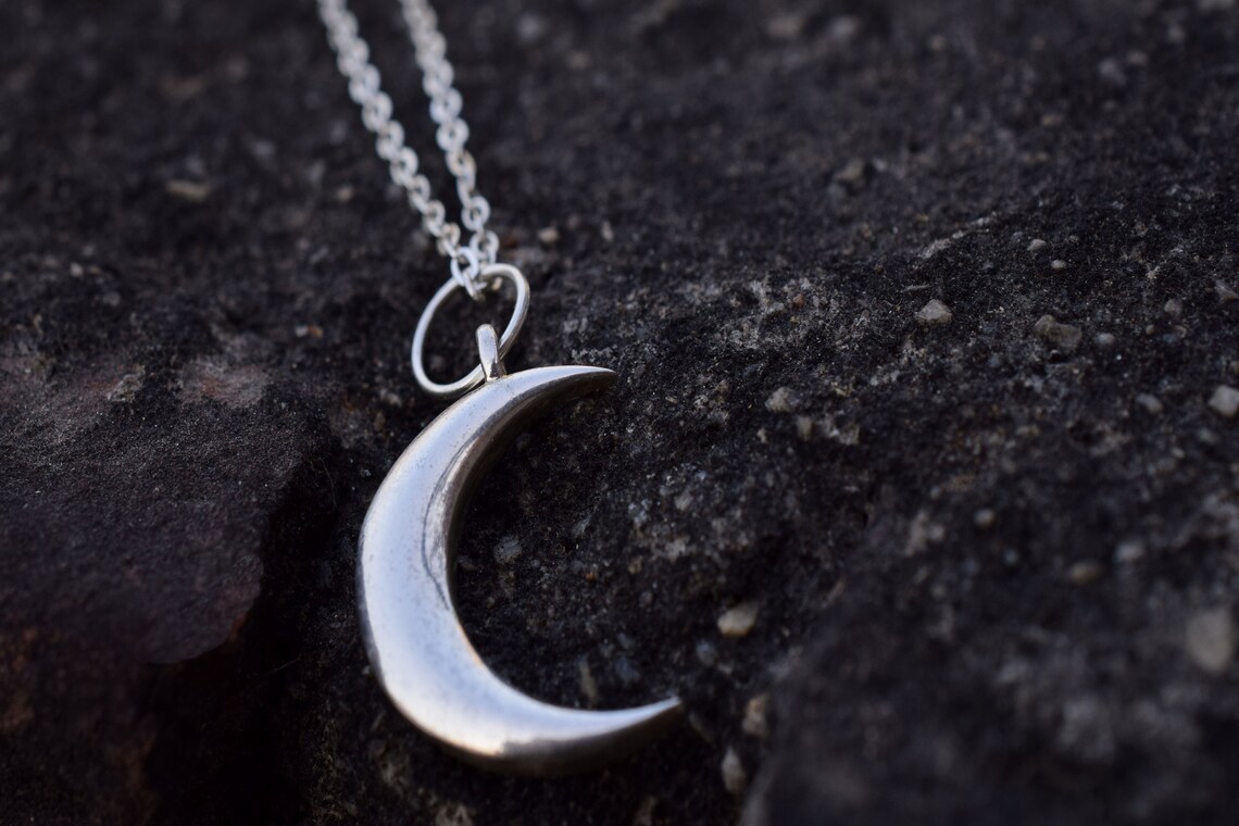 Celestial Jewelry Crescent Moon Necklace Silver Moon - Etsy