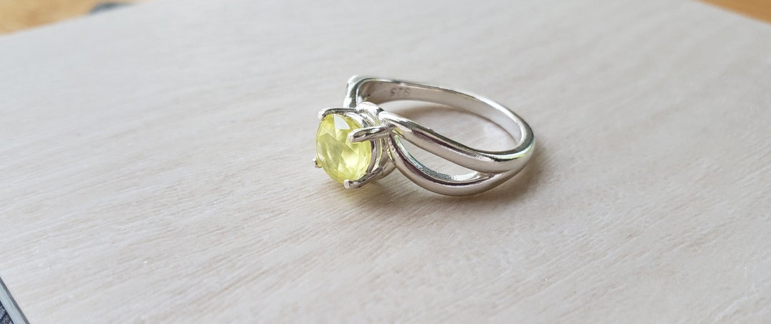 RARE Yellow Natural Prehnite 6mm Round Faceted Size 5 Ring - Etsy