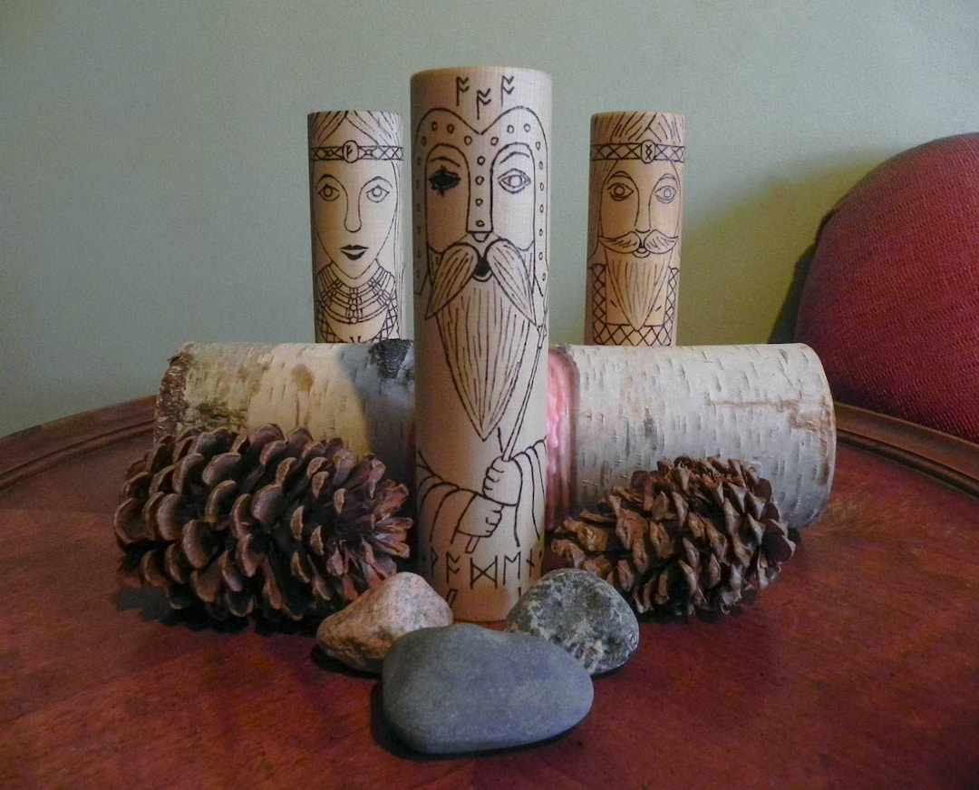 Wōden / Óðinn Mini God Post Ídolo - Etsy España