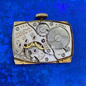 Vintage 1951 Mans BULOVA Excellency 21J Stunning Salmon Dial Serviced ...