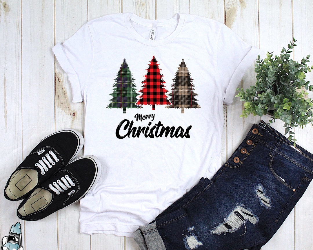 Merry Christmas Tree Shirt, Merry Christmas Plaid Design, Christmas ...