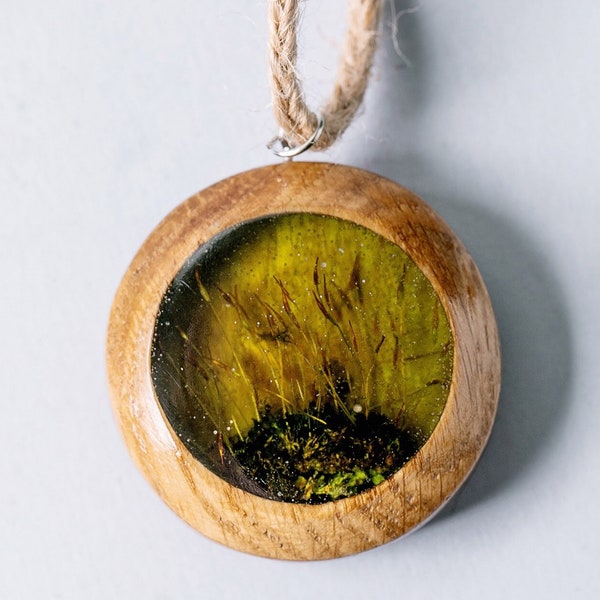 Epoxy Resin Pendant - Etsy