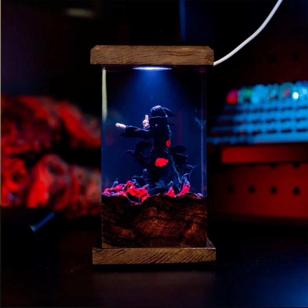 I.tachi Uc.hiha Lamp, Epoxy Resin Lamp, Gift for Him, Anime Gift ...
