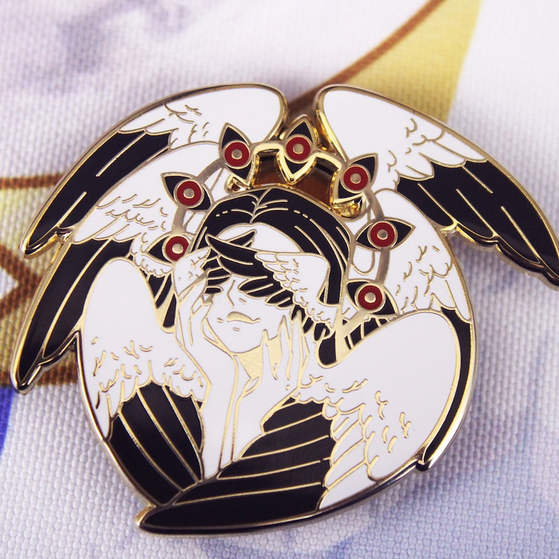 Swan Enamel Pin - Etsy