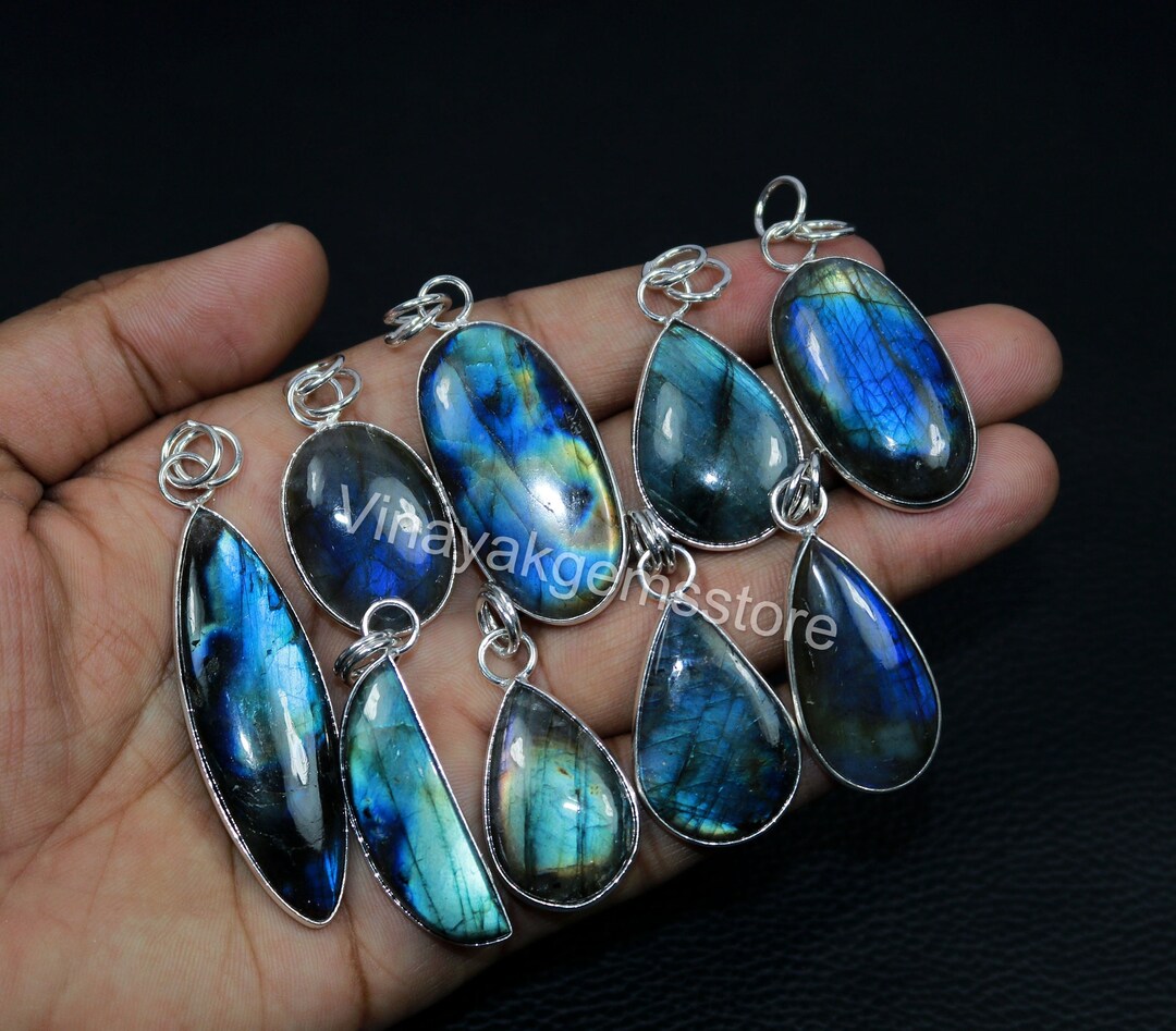 Exclusive Natural Blue Labradorite Pendant, Labradorite Gemstone Bezel ...