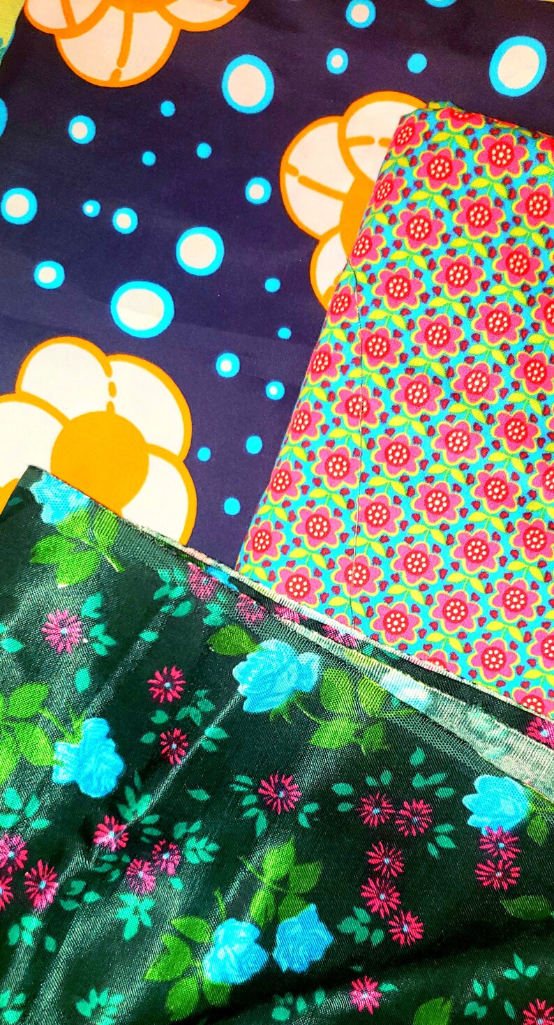 Vintage 1970s-1980s Fabrics - Etsy