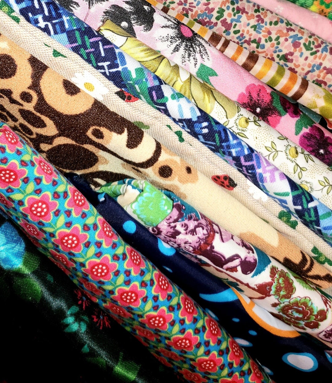 Vintage 1970s-1980s Fabrics - Etsy