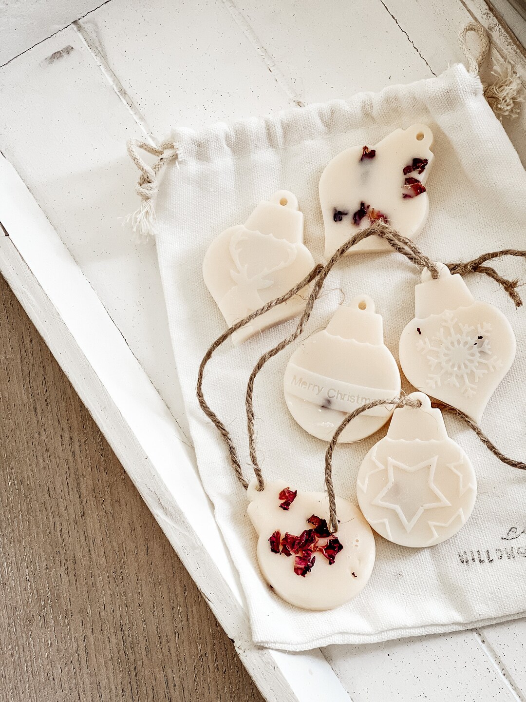 Scented Botanical Wax Baubles - Etsy UK