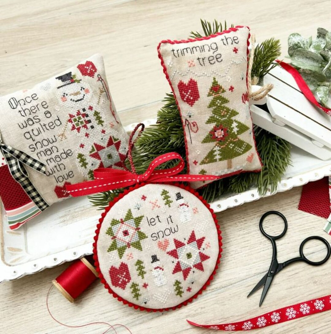 Emily Call Stitching Quilted Christmas Cross Stitch Pattern Christmas ...