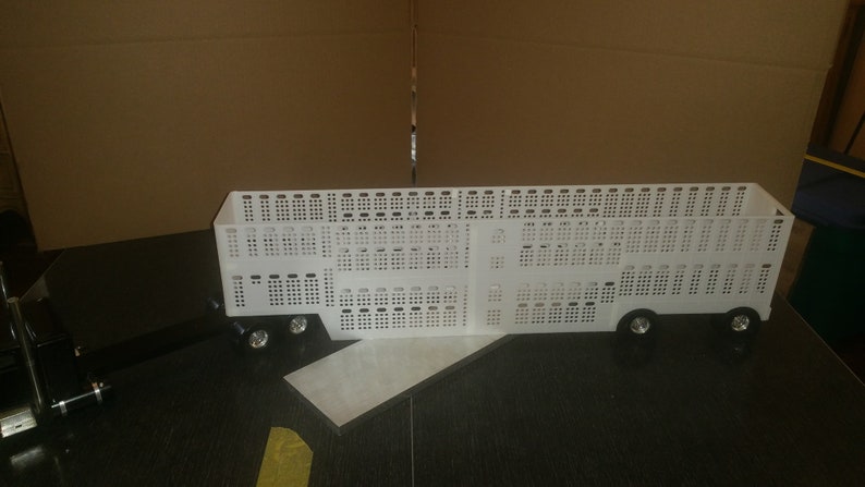 1/16th Scale Cattle Trailer Model Kit - Etsy