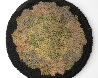 Floral Hooked Rug - Etsy