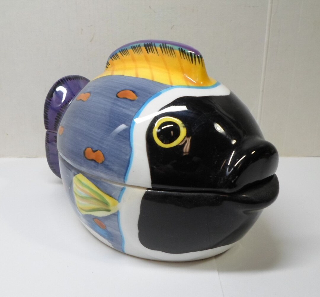 Vintage Ocean FISH TRINKET BOX / Covered Bowl by Studio Nova Hand ...