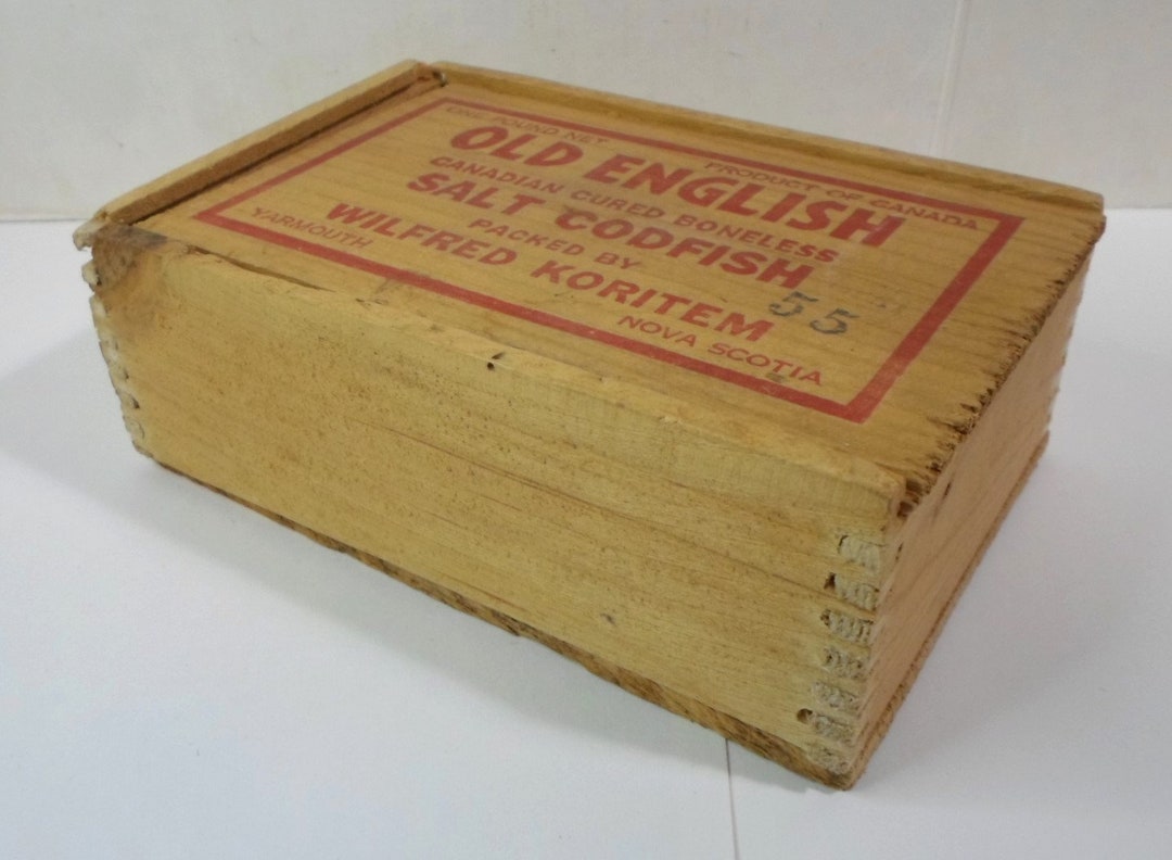 Vintage SALT CODFISH BOX Old English Cured Boneless Wood Koritem Nova ...