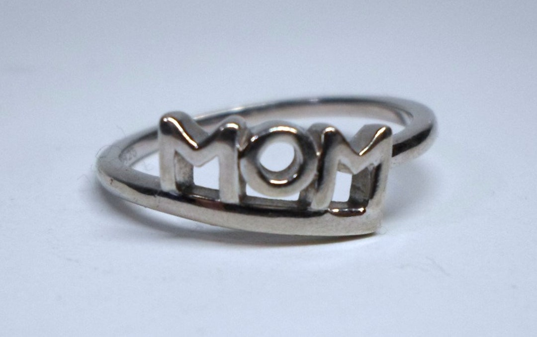 Vintage STERLING MOM RING - Silver Mom for Mothers Day or Monogram 2 ...