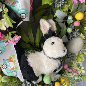 Spring Rabbit and Egg Door Decoration, Easter Egg Wreath With Bunny for ...