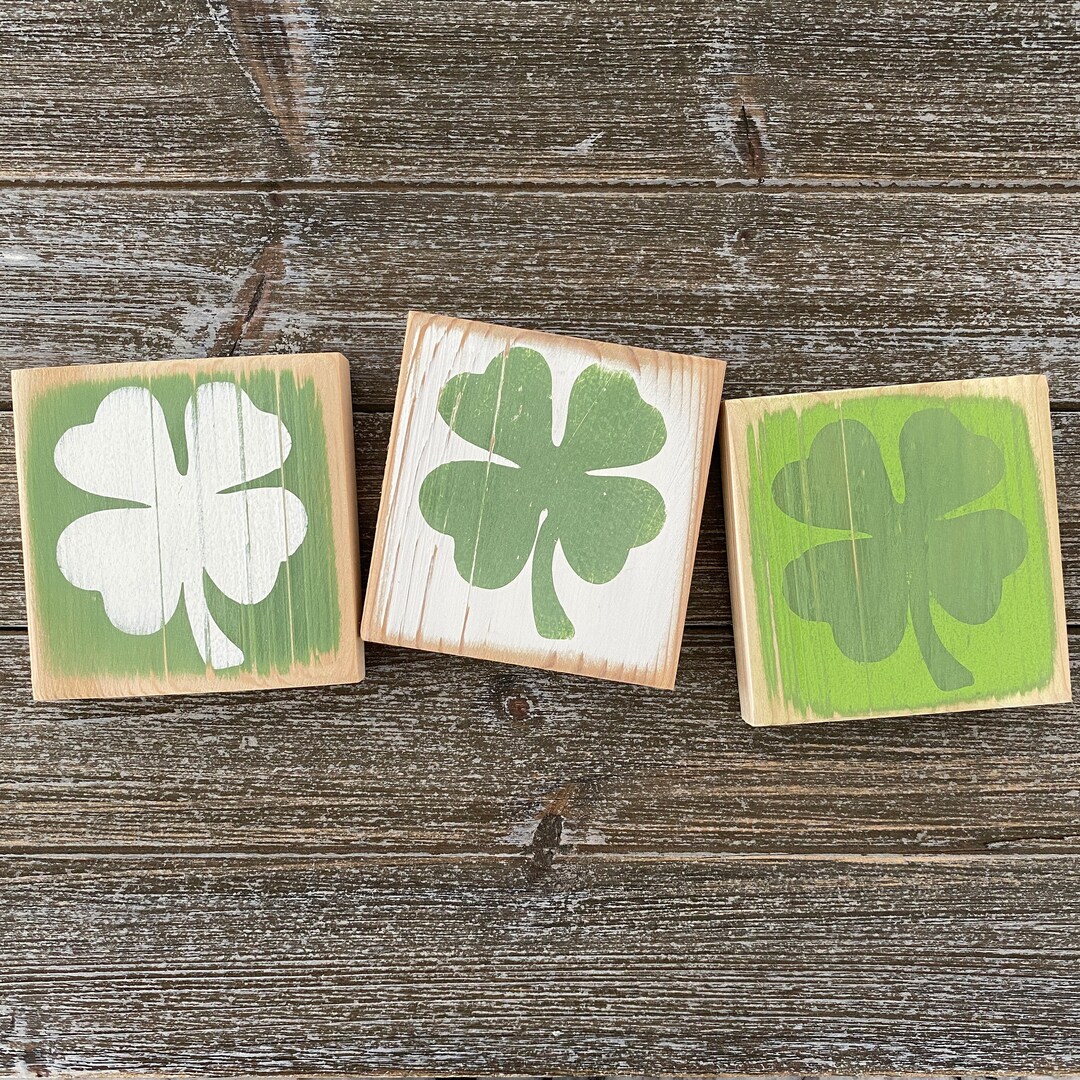 St Patrick's Day Decor - Rustic Shamrock - Four Leaf Clover Ornament - Etsy