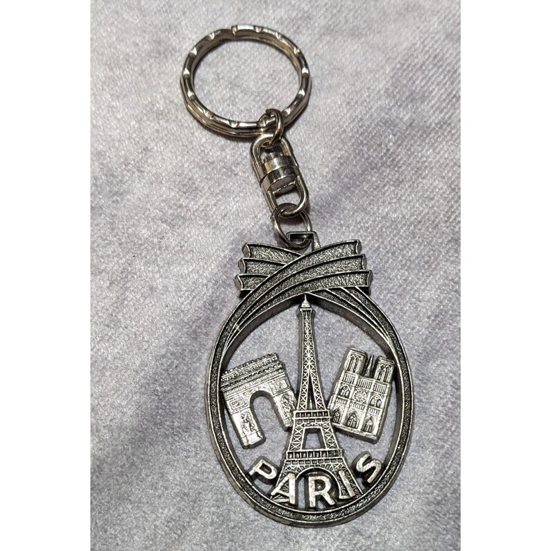 Vintage Paris Sap Polyne Made in France Silver Tone Souvenir Keychain ...