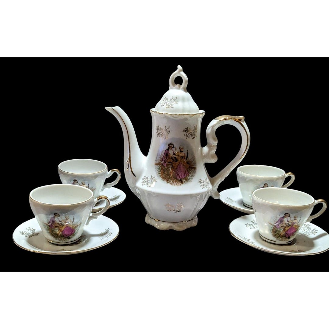 Vintage Royal Crown Courting Couple Collectible Tea Set - Etsy