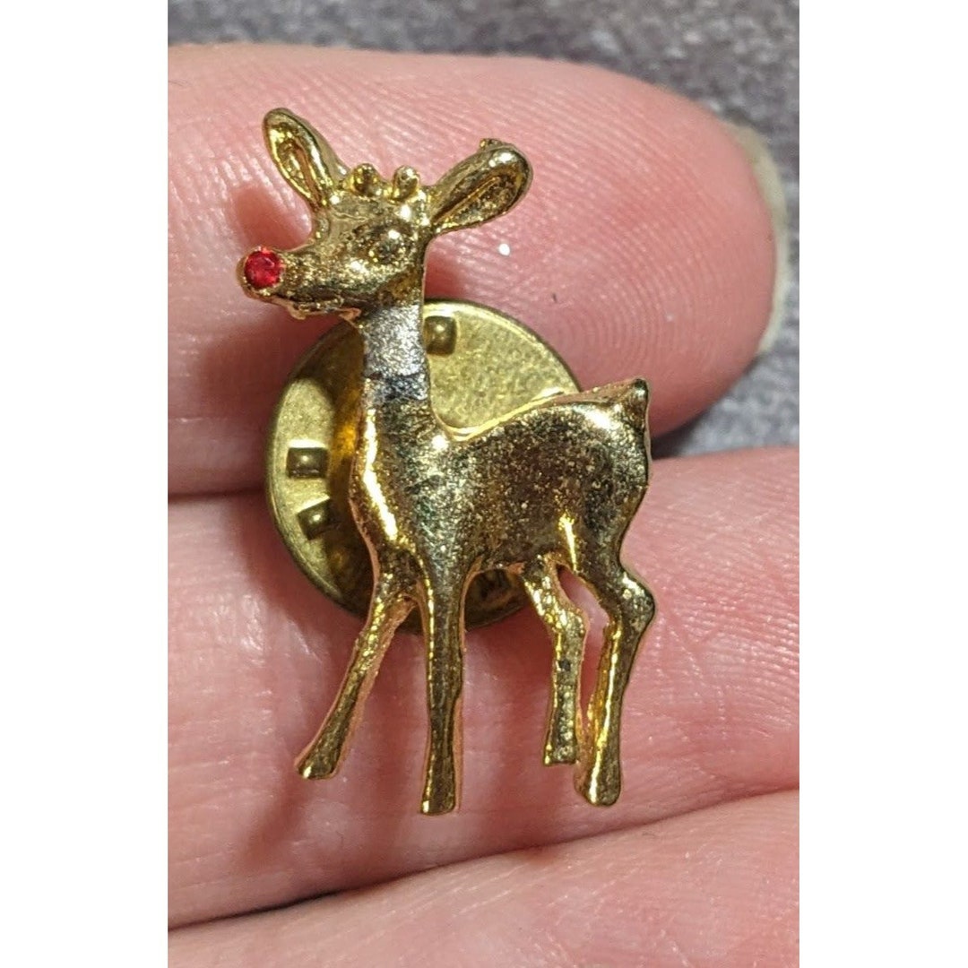 Vintage Gold Reindeer Lapel Pin - Etsy