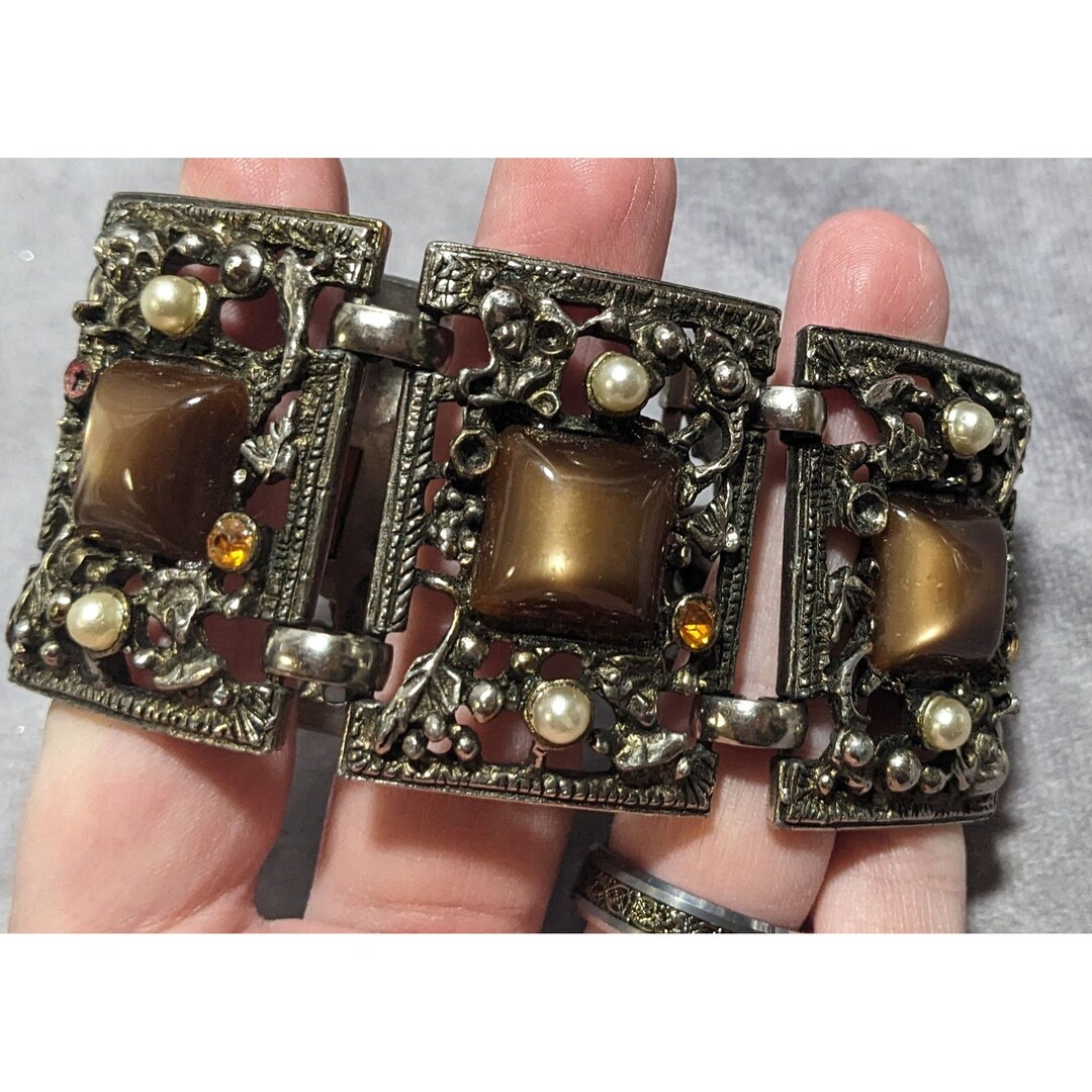 Vintage Victorian Gemmed Floral Faces Bracelet - Etsy