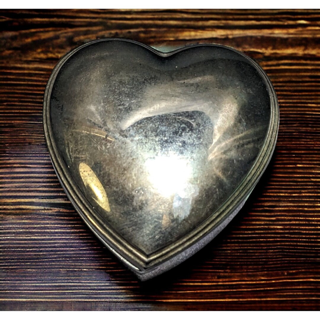Vintage 1950s International Silver Co. Silver Plated Heart Trinket Box ...