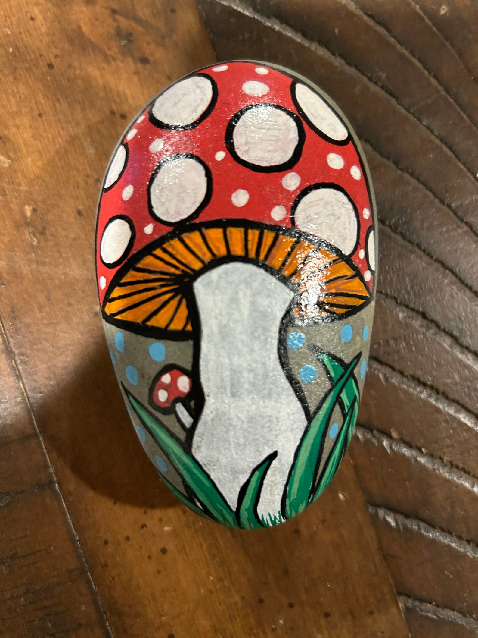 Mushroom Painted Rock - Etsy