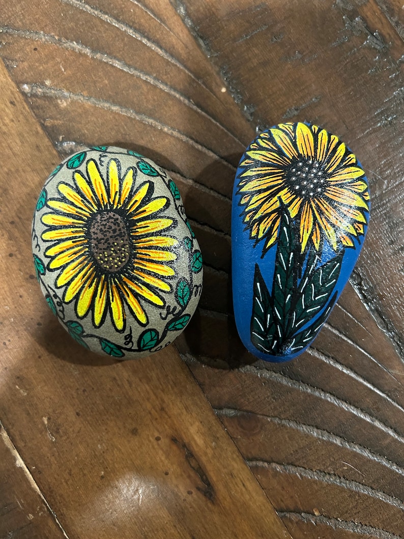 Sunflower Hand Painted Rocks - Etsy