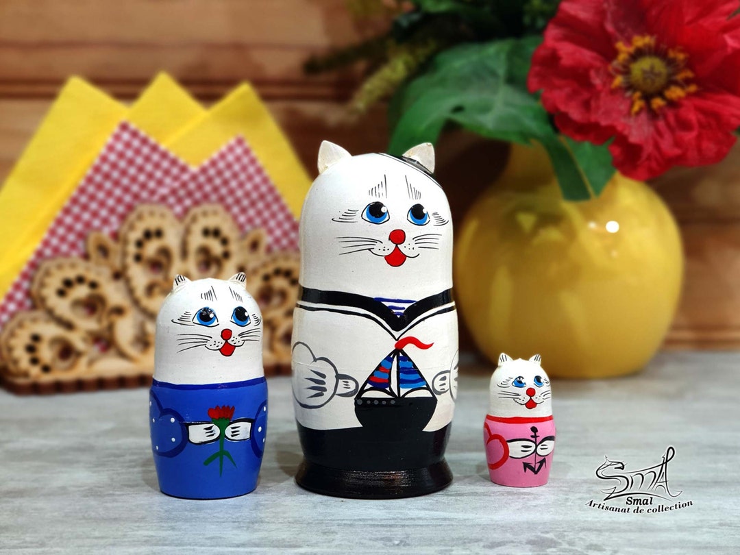 Matryoshka Russian Nesting Dolls Cats 3 Pieces. Kitten White Cat ...