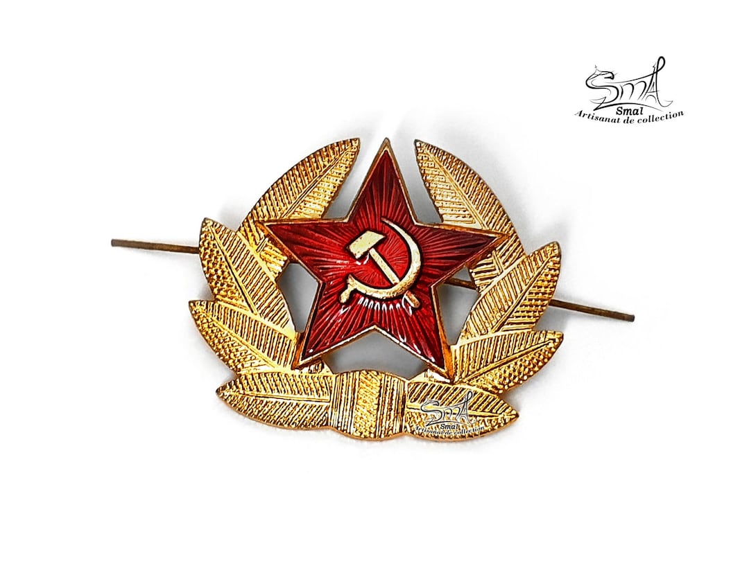 USSR Russian Military Badge Soviet Army Star Badge Hat Badge. USSR ...