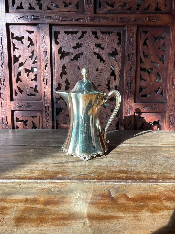 Vintage Pairpoint Mfg Co Quadruple Plate Silver Teapot Antique
