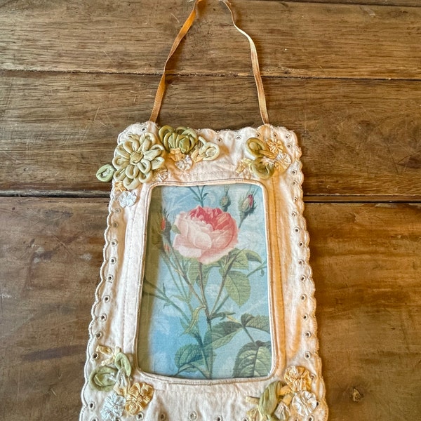 Romantic Ribbons - Etsy