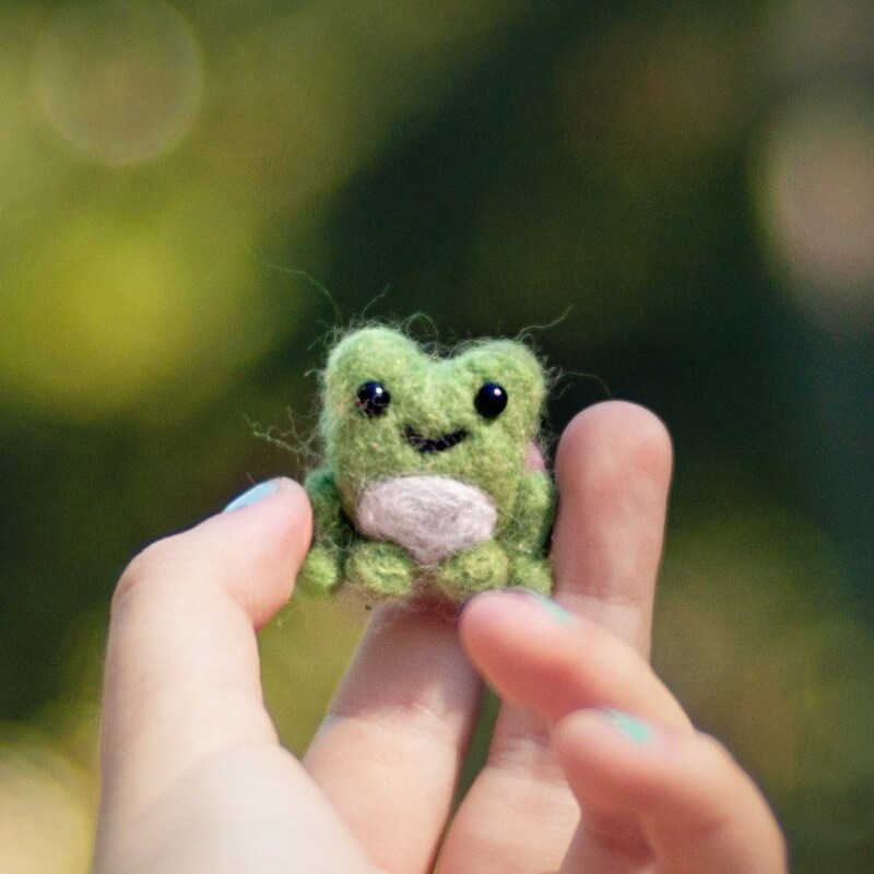 Felt Frog - Etsy