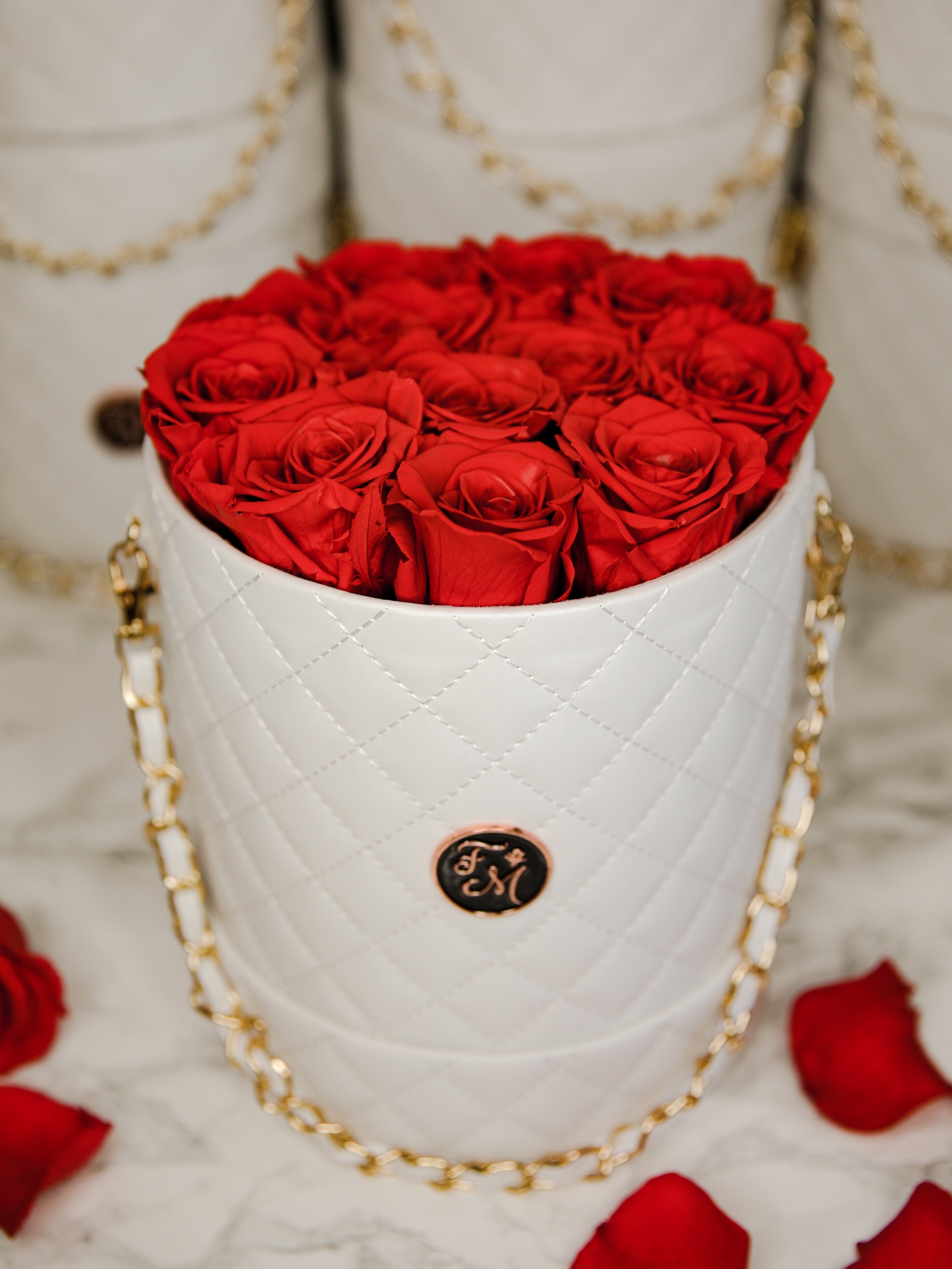 Hat Box Rose Bouquet, Designer Inspired Designer Box With Real Roses ...