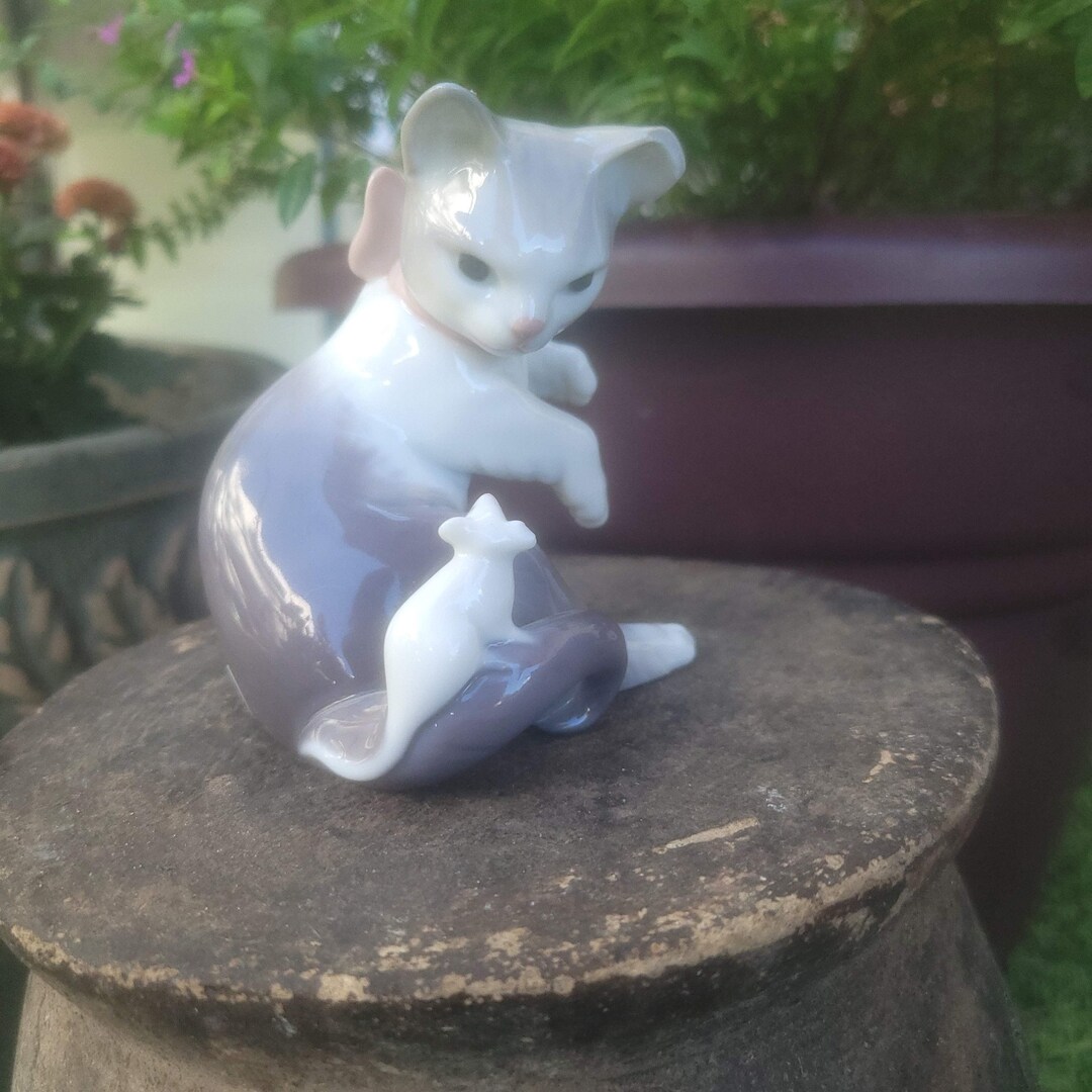 Lladro Cat and Mouse Figurine Porcelain Cat Gray White - Etsy