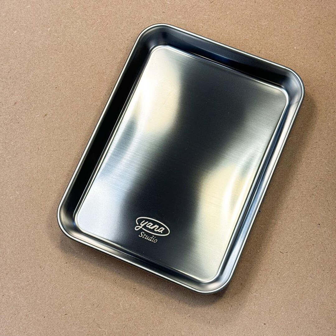 Yana Studio Stainless Steel Tray: Silver Desk Organizer (23x17x2.5cm ...