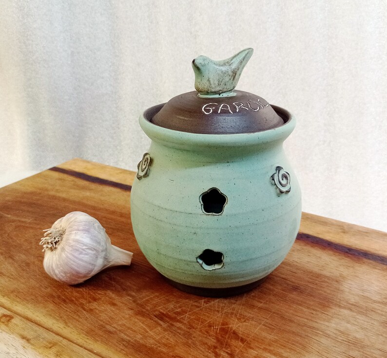 Ceramic Garlic Container Pottery Hand Made Garlic Storage - Etsy