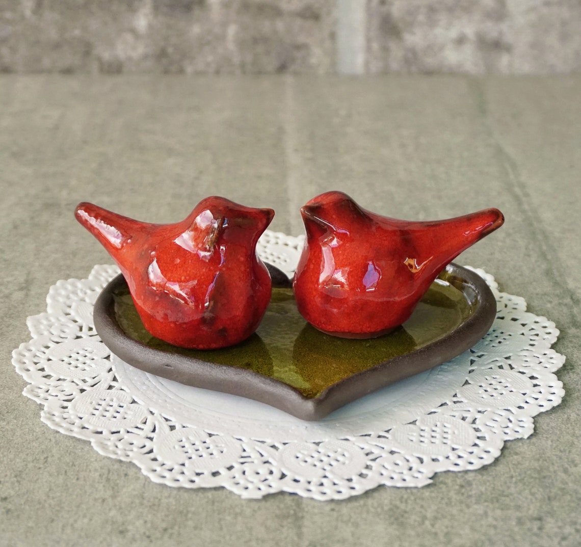 Two Sculpted Ceramic Birds on Tray Red Bird Pottery Bird - Etsy