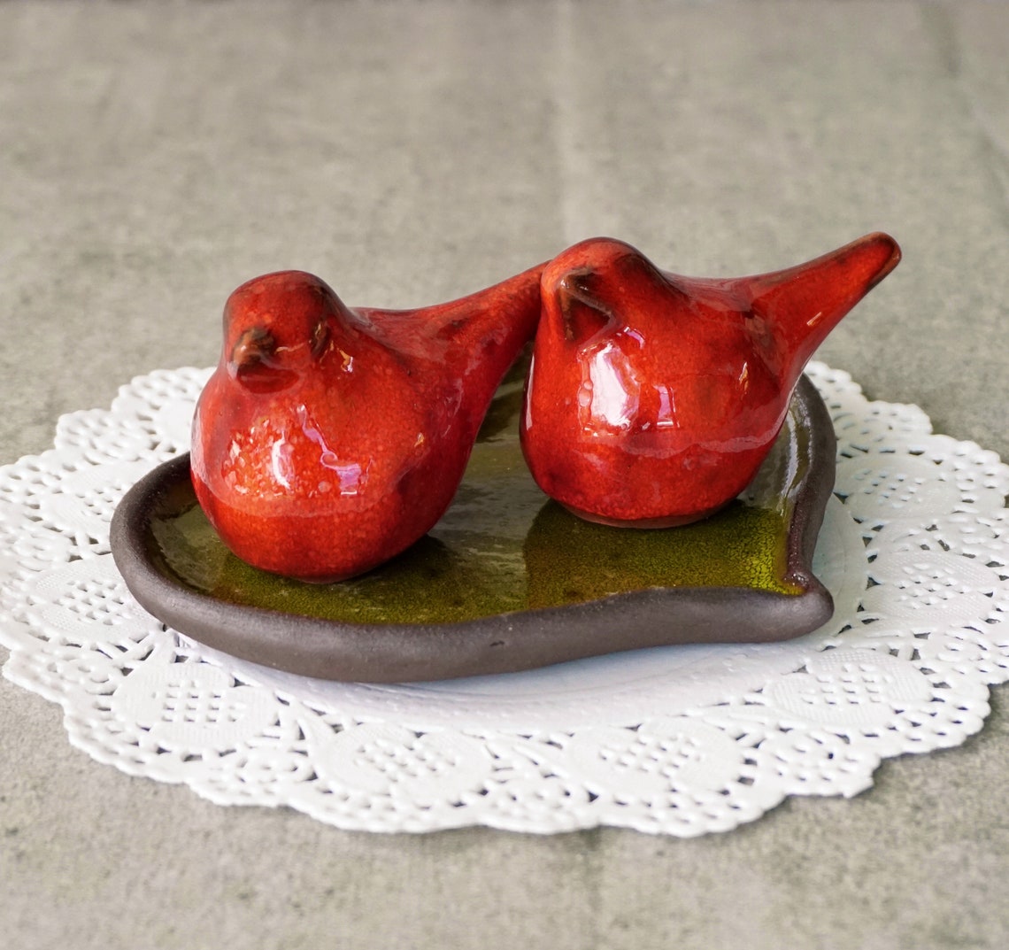 Two Sculpted Ceramic Birds on Tray Red Bird Pottery Bird - Etsy