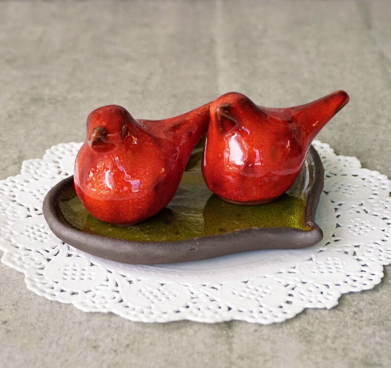 Two Sculpted Ceramic Birds on Tray Red Bird Pottery Bird - Etsy
