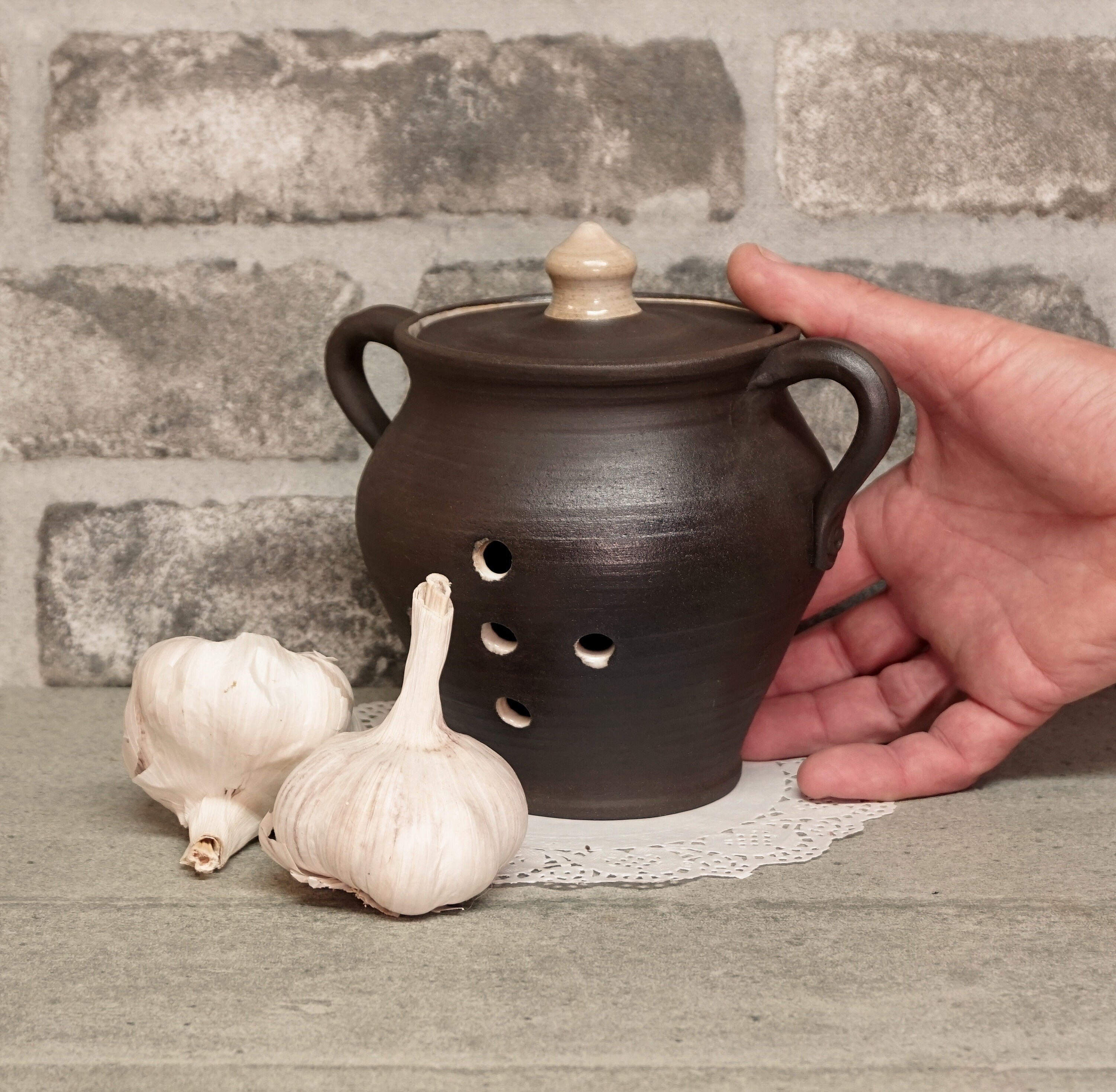 Ceramic Garlic Container Pottery Hand Made Garlic Storage - Etsy