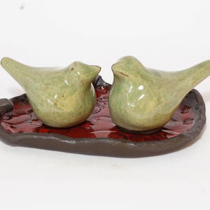 Two Sculpted Ceramic Birds on Tray, Red Bird, Pottery Bird, Ceramic ...