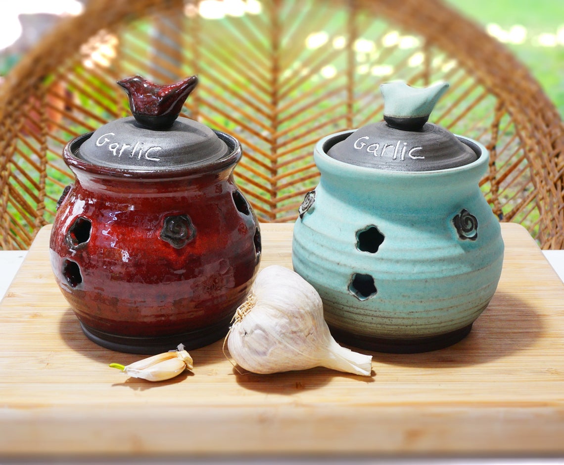 Ceramic garlic container Pottery hand made garlic storage | Etsy