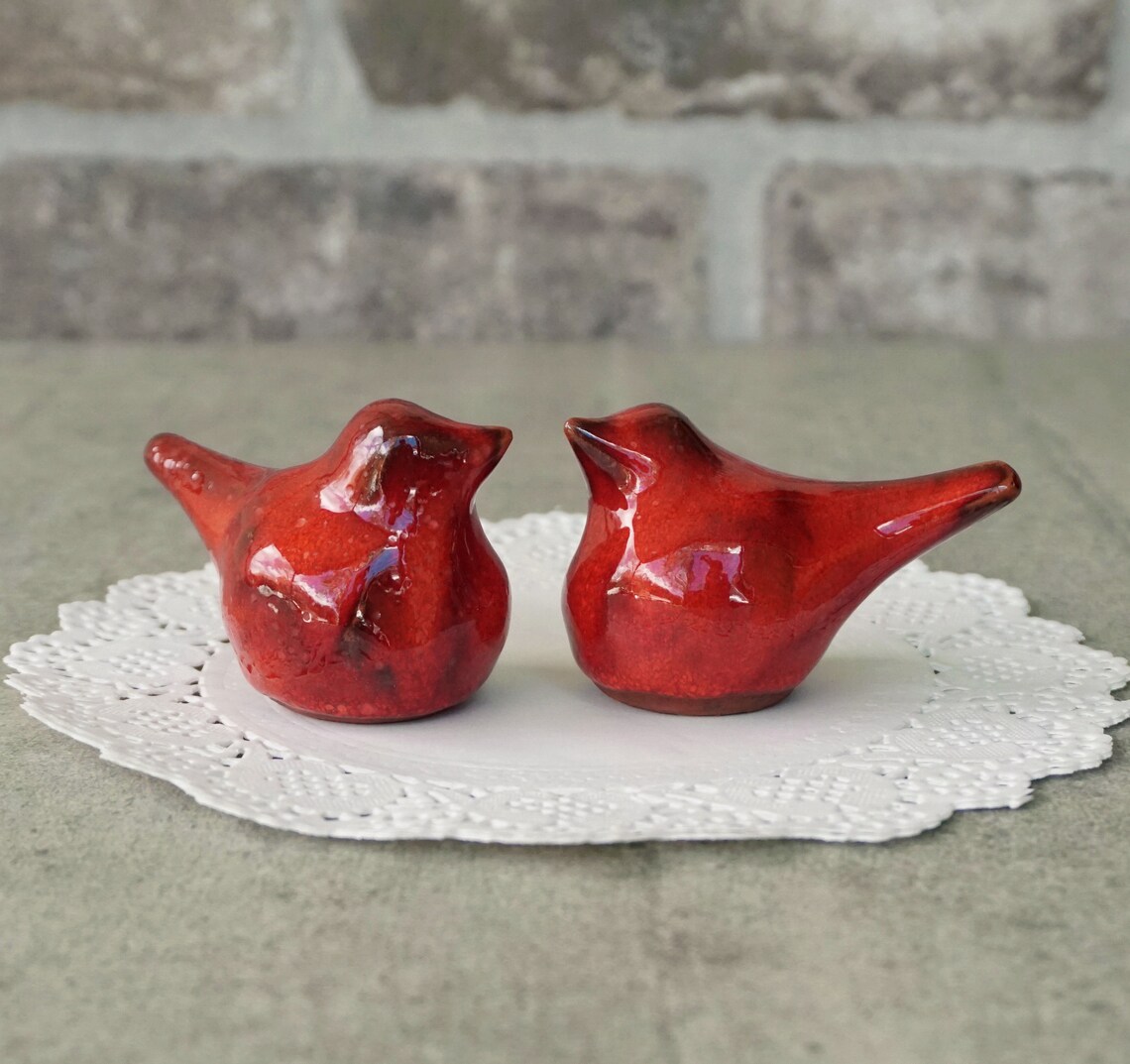 Two Sculpted Ceramic Birds on Tray Red Bird Pottery Bird - Etsy